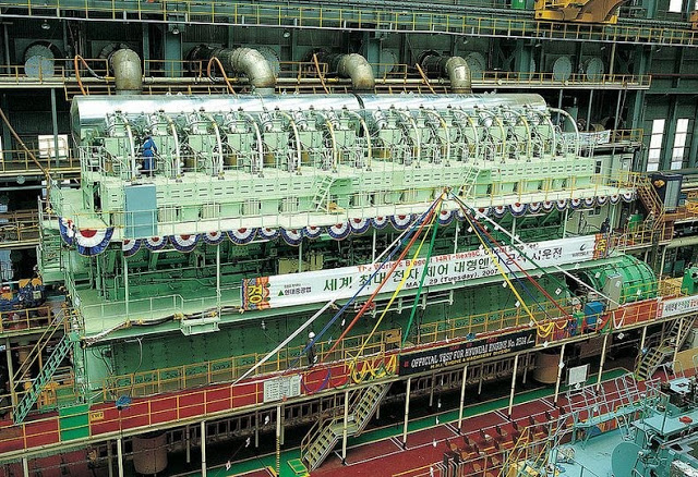 Inilah mesin diesel terbesar di dunia ~ DUNIA MESIN