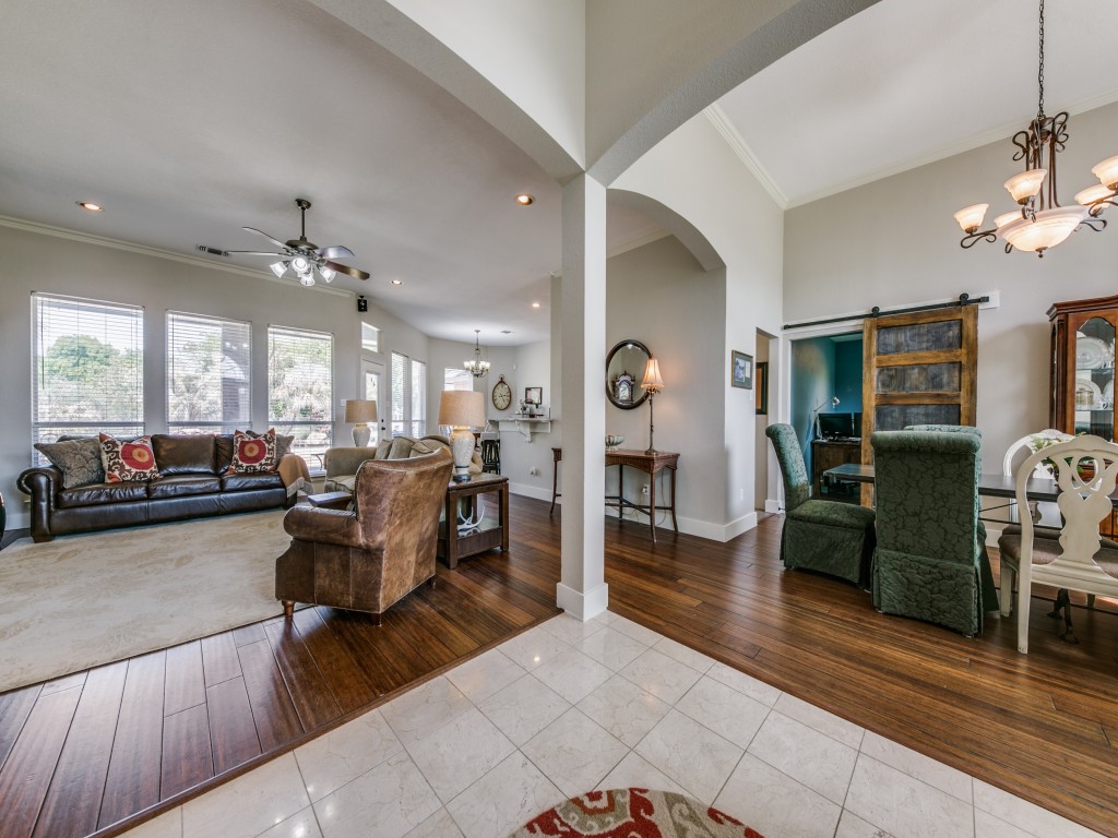 Texas Revamped by Teresa