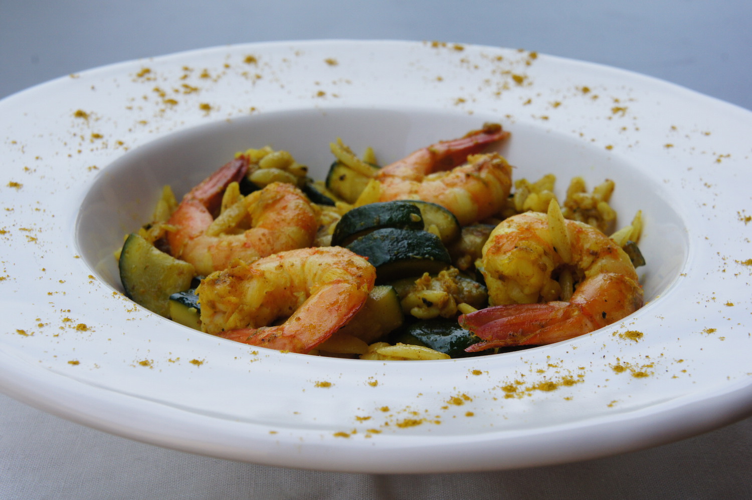Sauté De Crevettes Et De Courgettes Au Curry