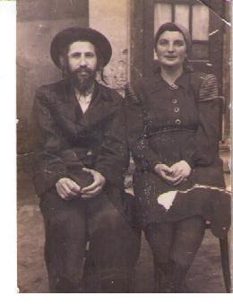 DUS IZ NIES !! Rare View...: Photo of Tosher Rebbe you will never see!