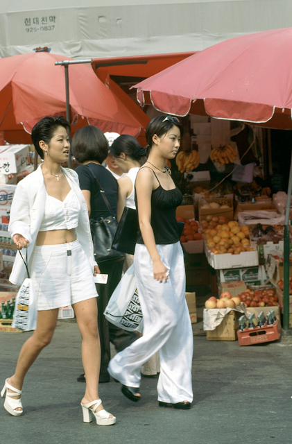 1990s South Korea Street Style: 18 Forgotten Trends All ’90s Koreans ...