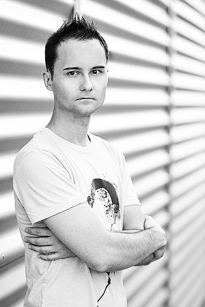 1Mix Radio: Best of 2013 Interview: DJ, Producer & label co-owner of ...