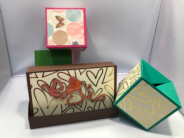 SCRAPBOOKING WITH M.E.: Gift Box With A Bang!