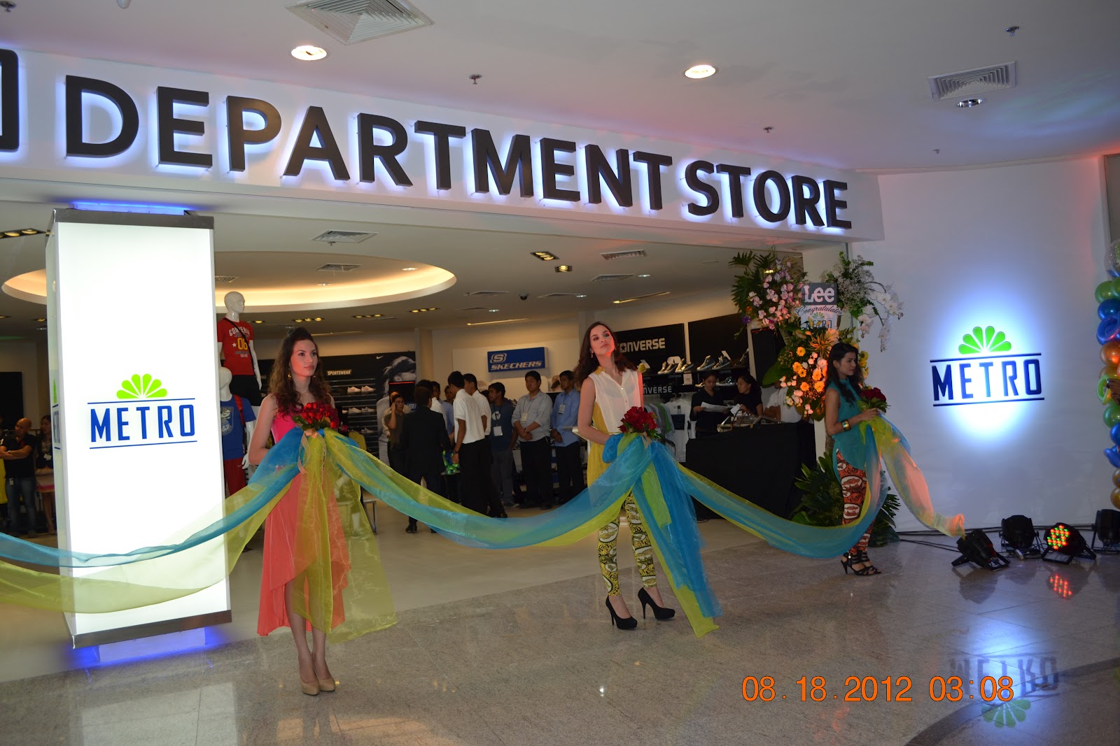JAMPACKED LIFESTYLE: Metro Supermarket and Department Store