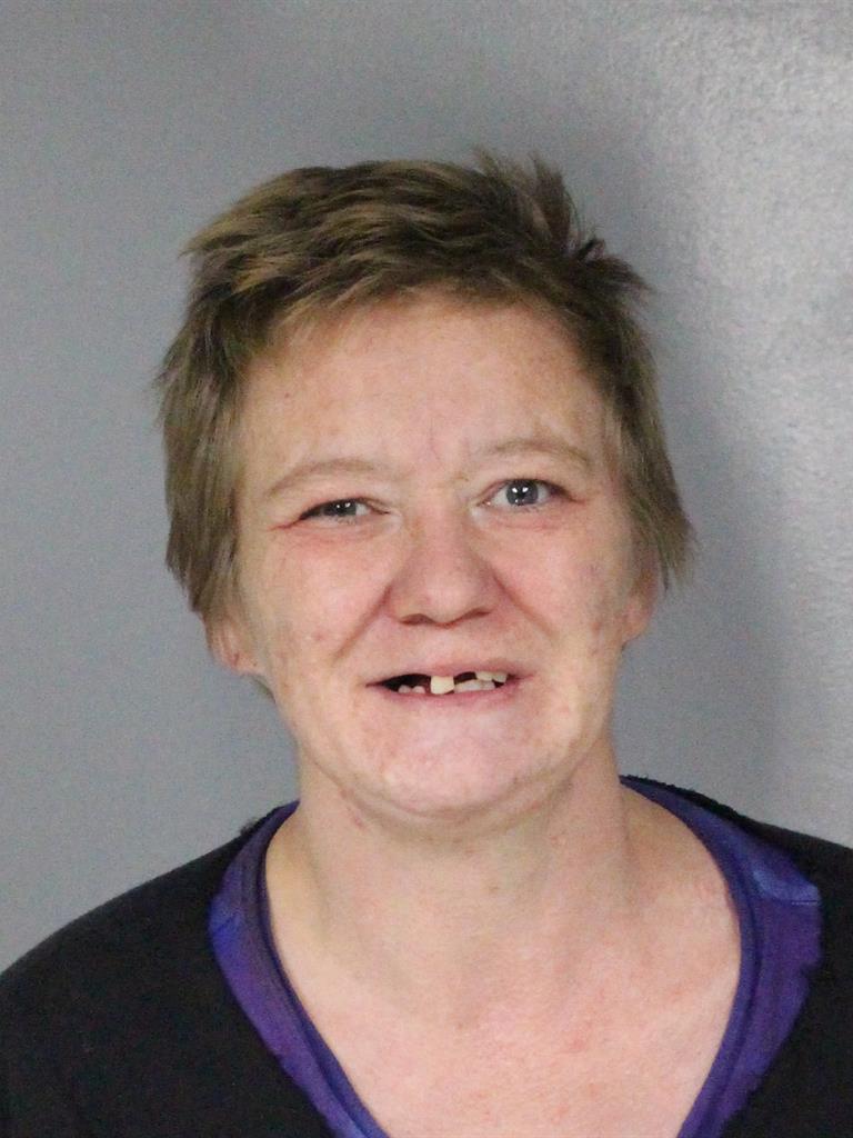 Karen Ritter's Instagram, Twitter & Facebook on IDCrawl