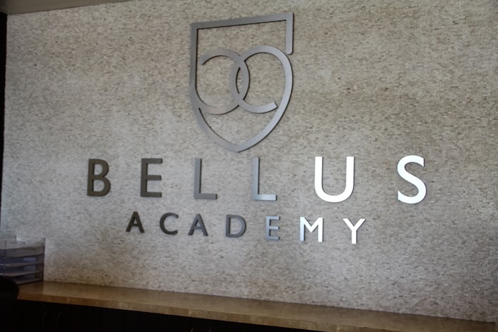 What to Expect on Your First Facial: Anti-Aging Resurgence Treatment at ...