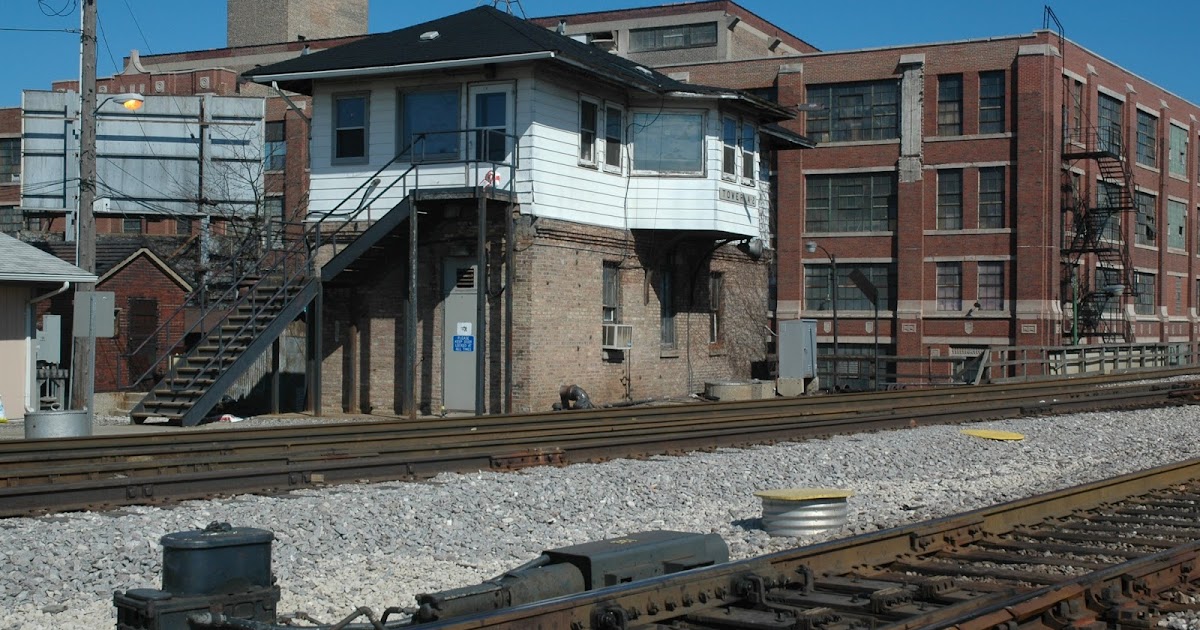 The Position Light: PHOTOS: METRA TOWER A-2 (Western Ave) Part 2 - Inside