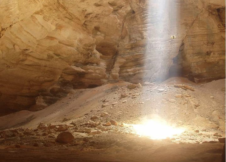 Redefining the Face Of Beauty : TOP 10 UNDERGROUND CAVES IN THE WORLD!