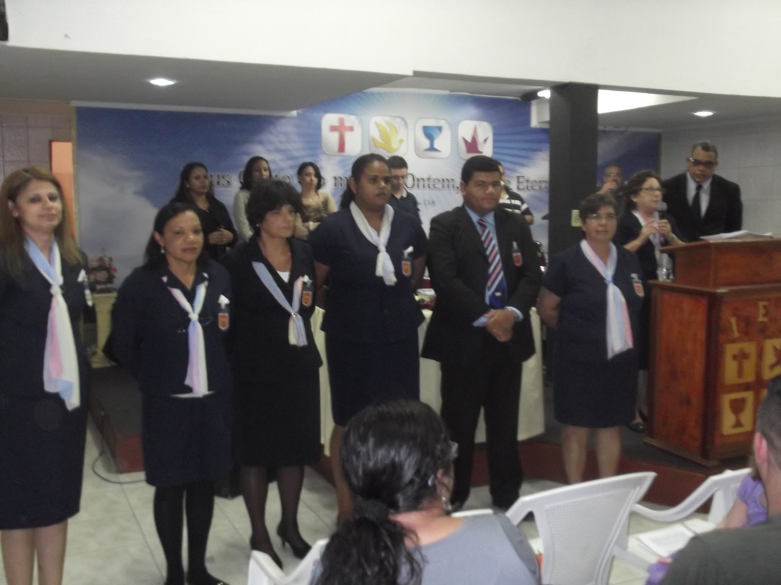 Igreja do Evangelho Quadrangular: -Ministérios e Grupos-