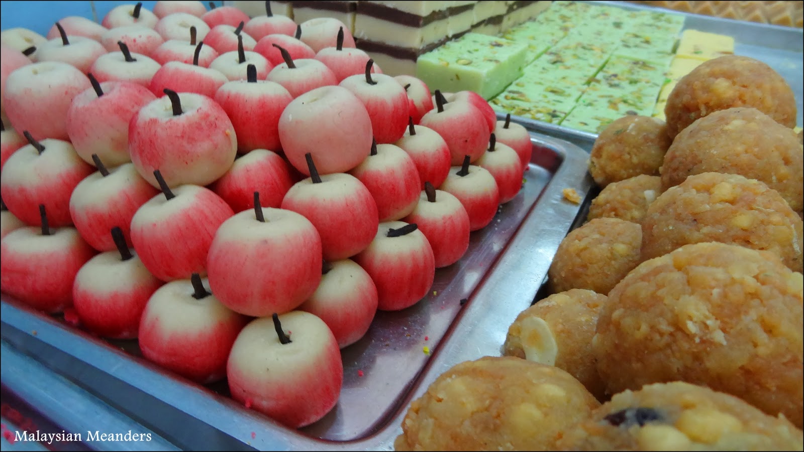 Malaysian Meanders: Little India Preps for Deepavali