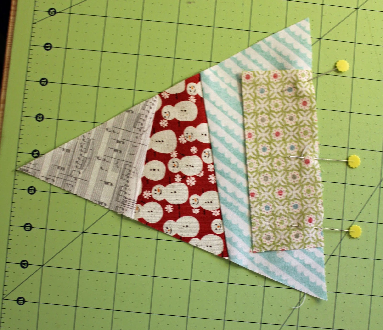 Stitching and Bacon: Tree Trivet Tutorial [Christmas in July Sewing ...