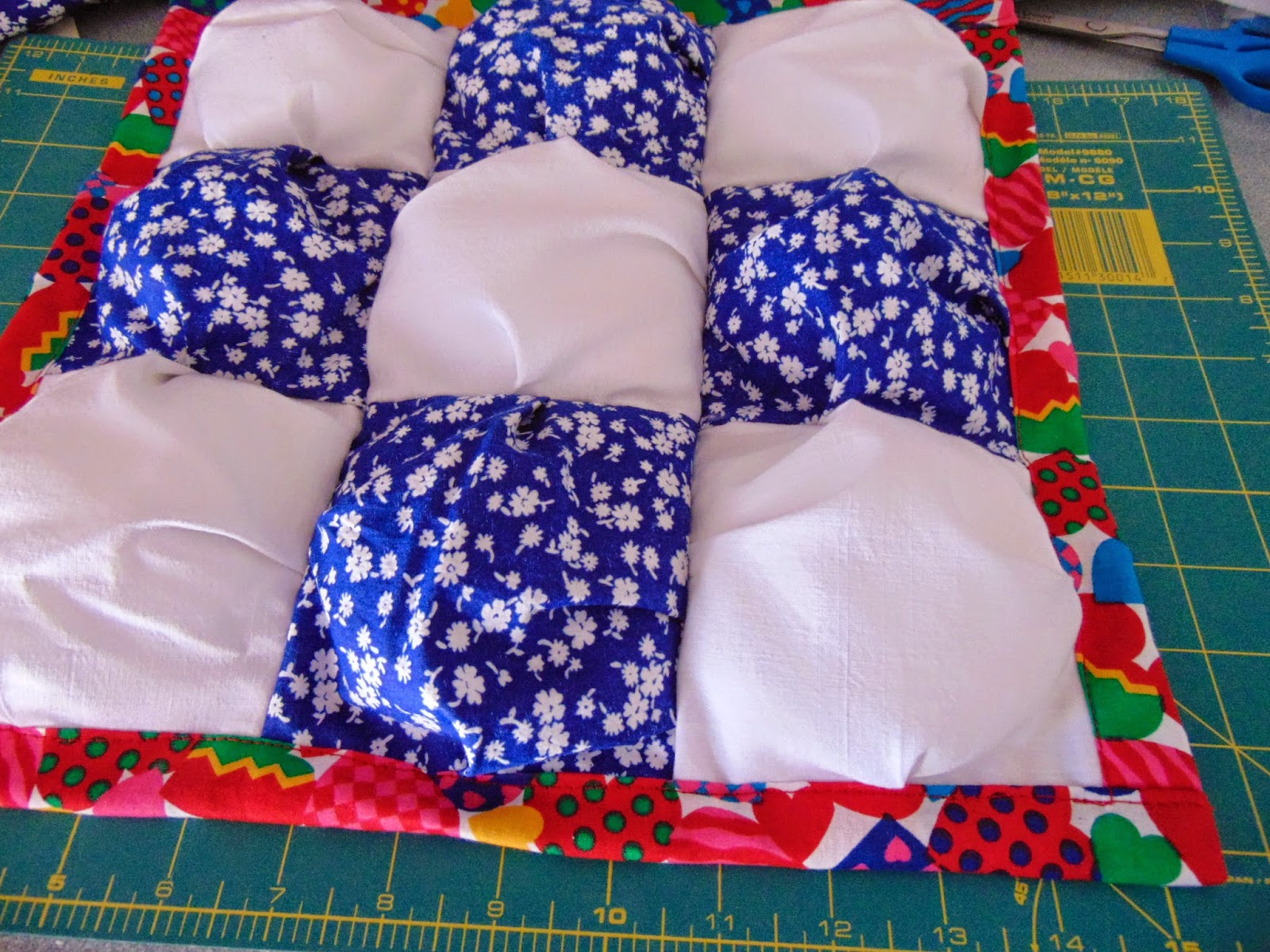 Needlework Crafts Sewing and Stitching Fun: Biscuit Quilt or Puff ...