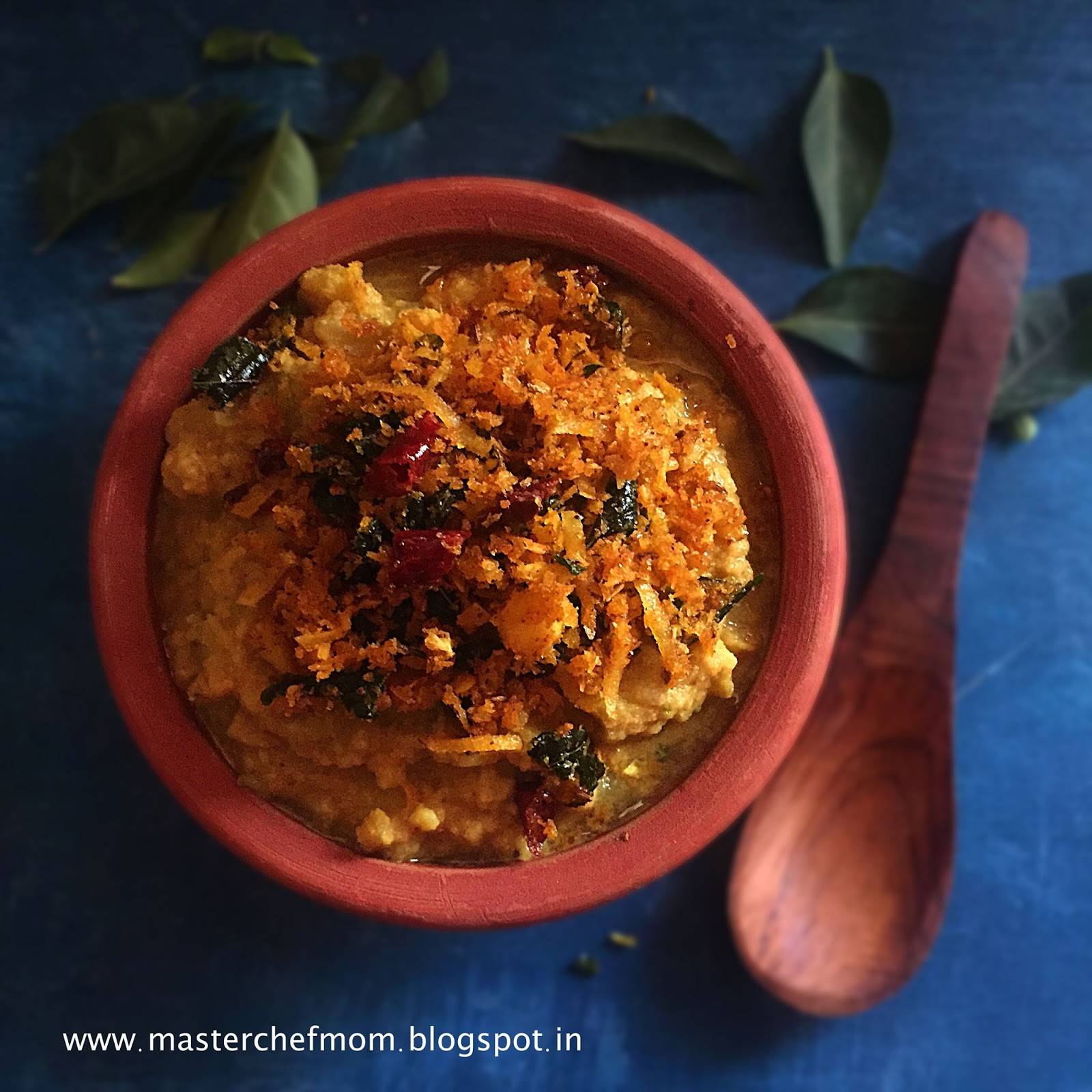 MASTERCHEFMOM: Chena and Kaya Erissery | How to make Kerala Special ...