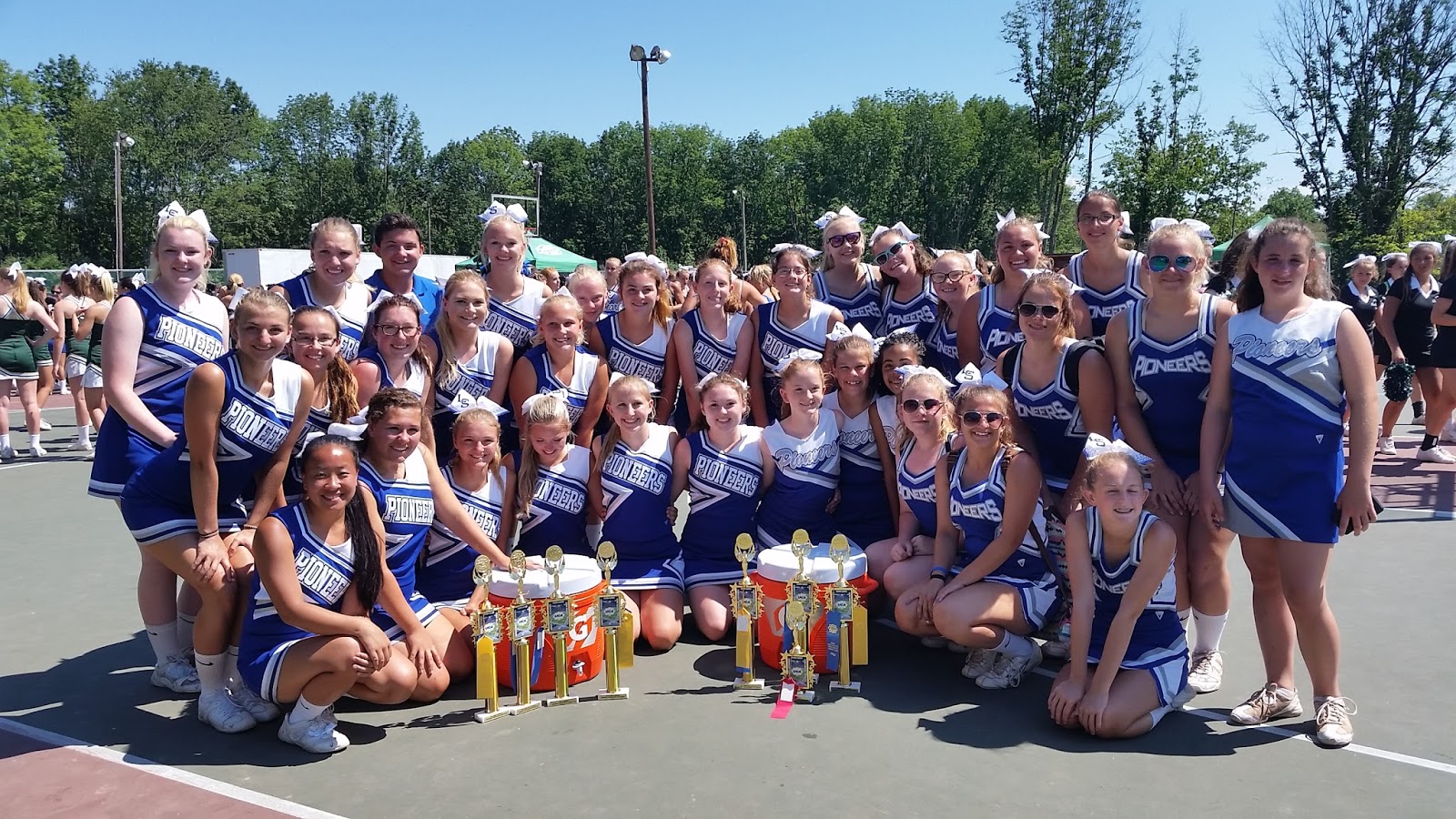 Three L-S cheerleaders nationally ranked by Universal Cheerleading ...