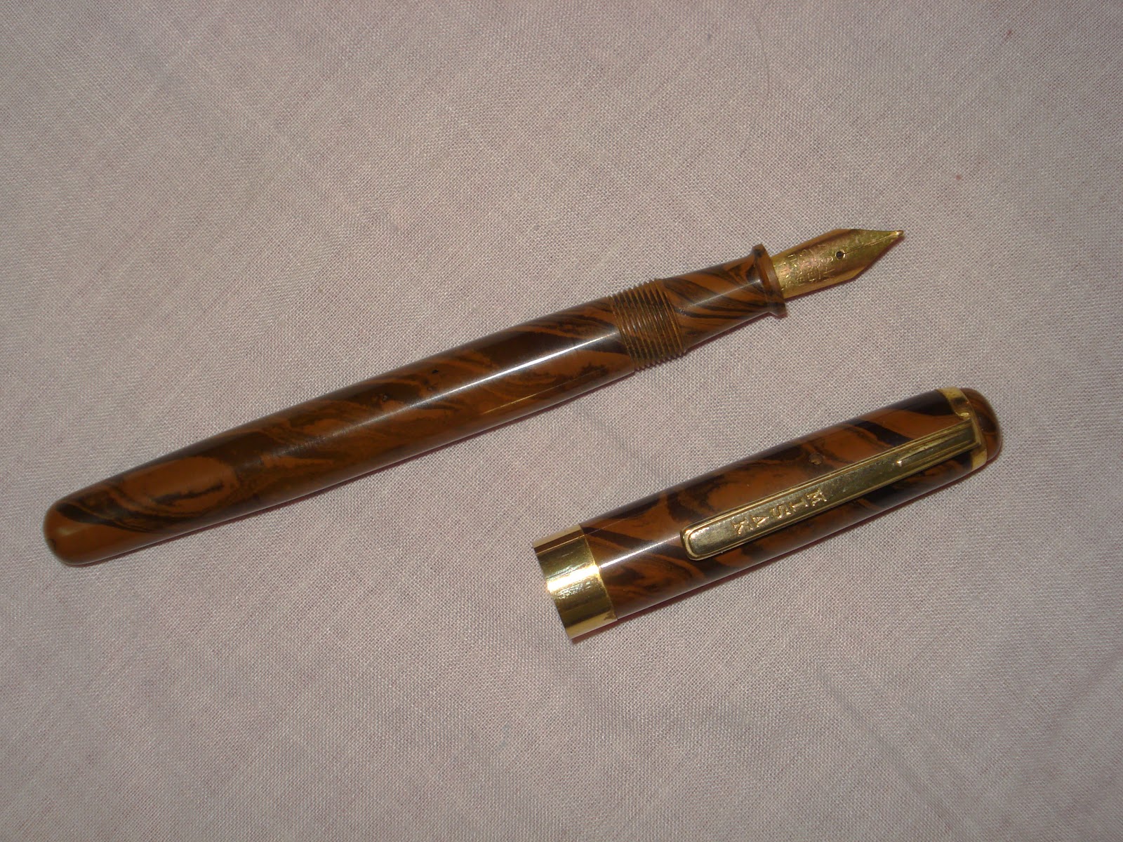 jaisiri: In search of the nostalgic MISAK Fountain Pen (in Hyderabad ...