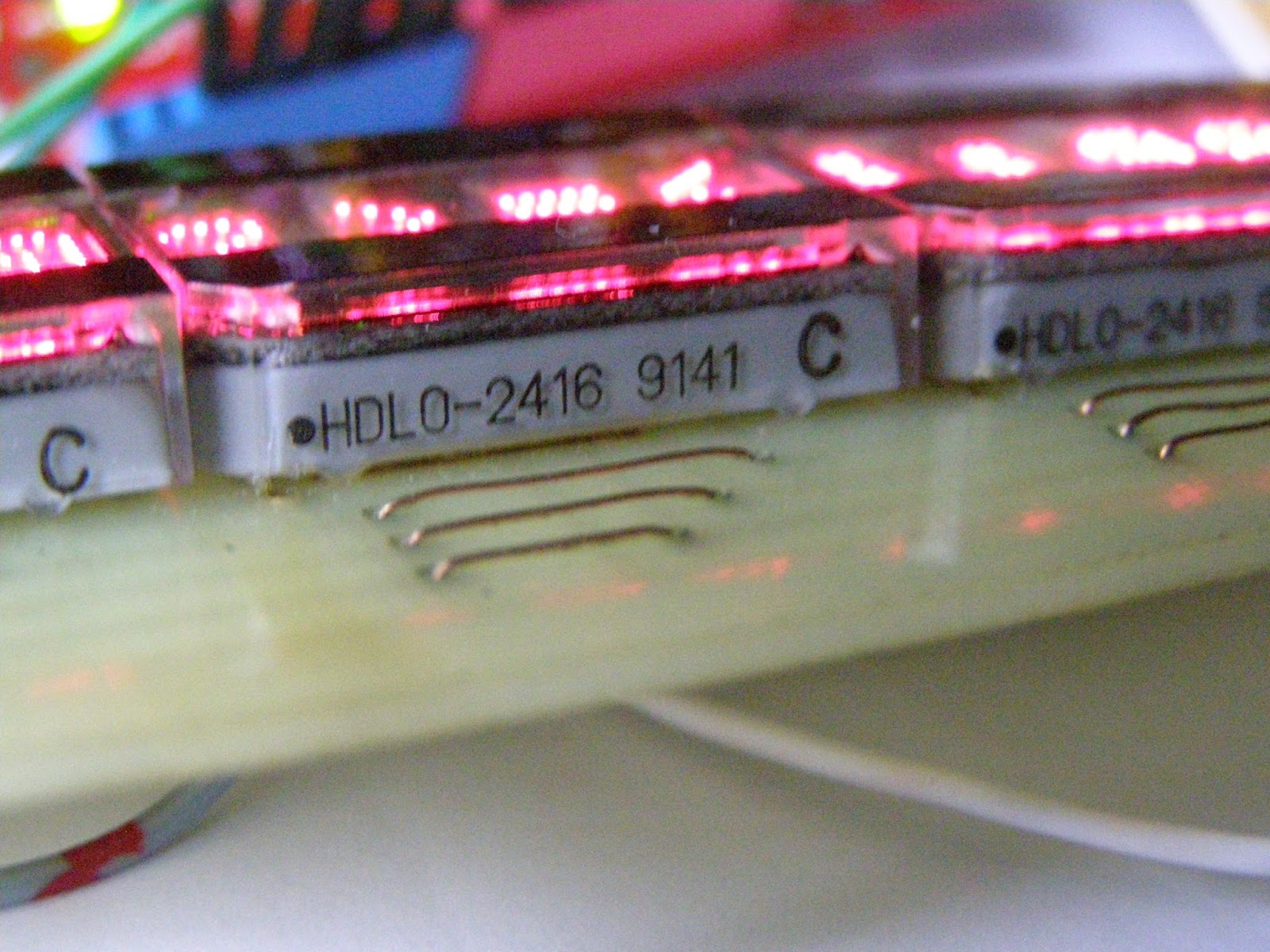 Arduino tehNiq: Vintage HDLO-2416 display