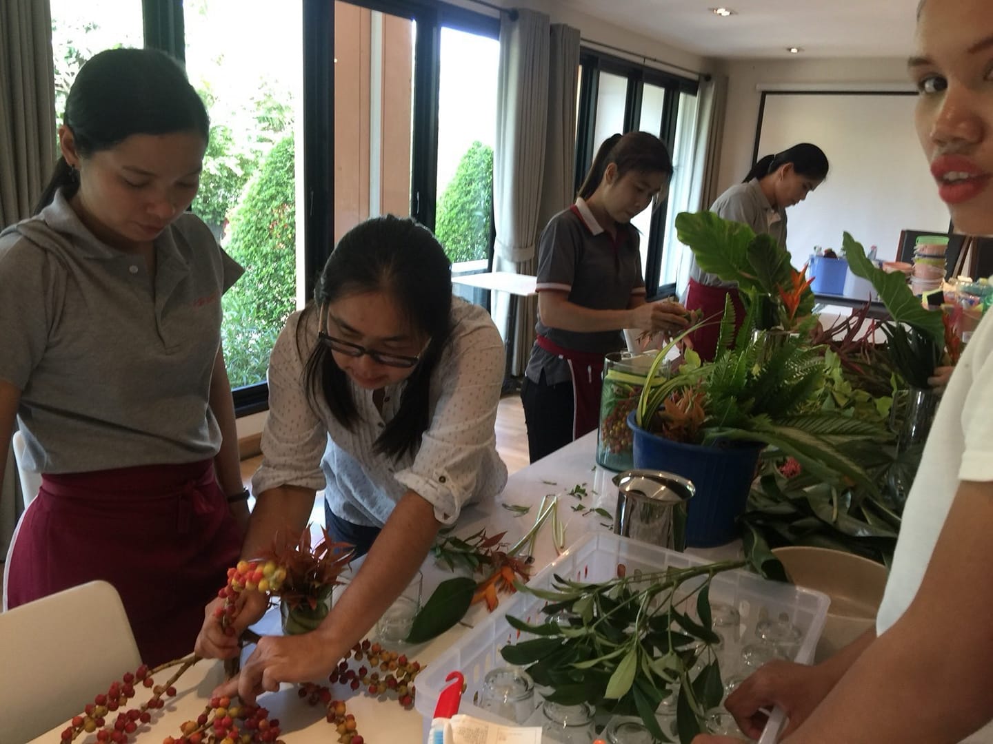 ฝึกอบรมพนักงาน สนามกอล์ฟ กบินทร์บุรี สปอร์ตคลับ - Kbsc