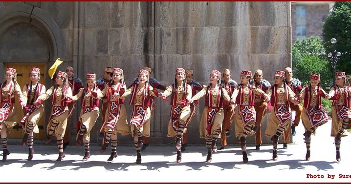 Patrimonio de la Humanidad: ‘Kochari’, danza colectiva tradicional. Armenia