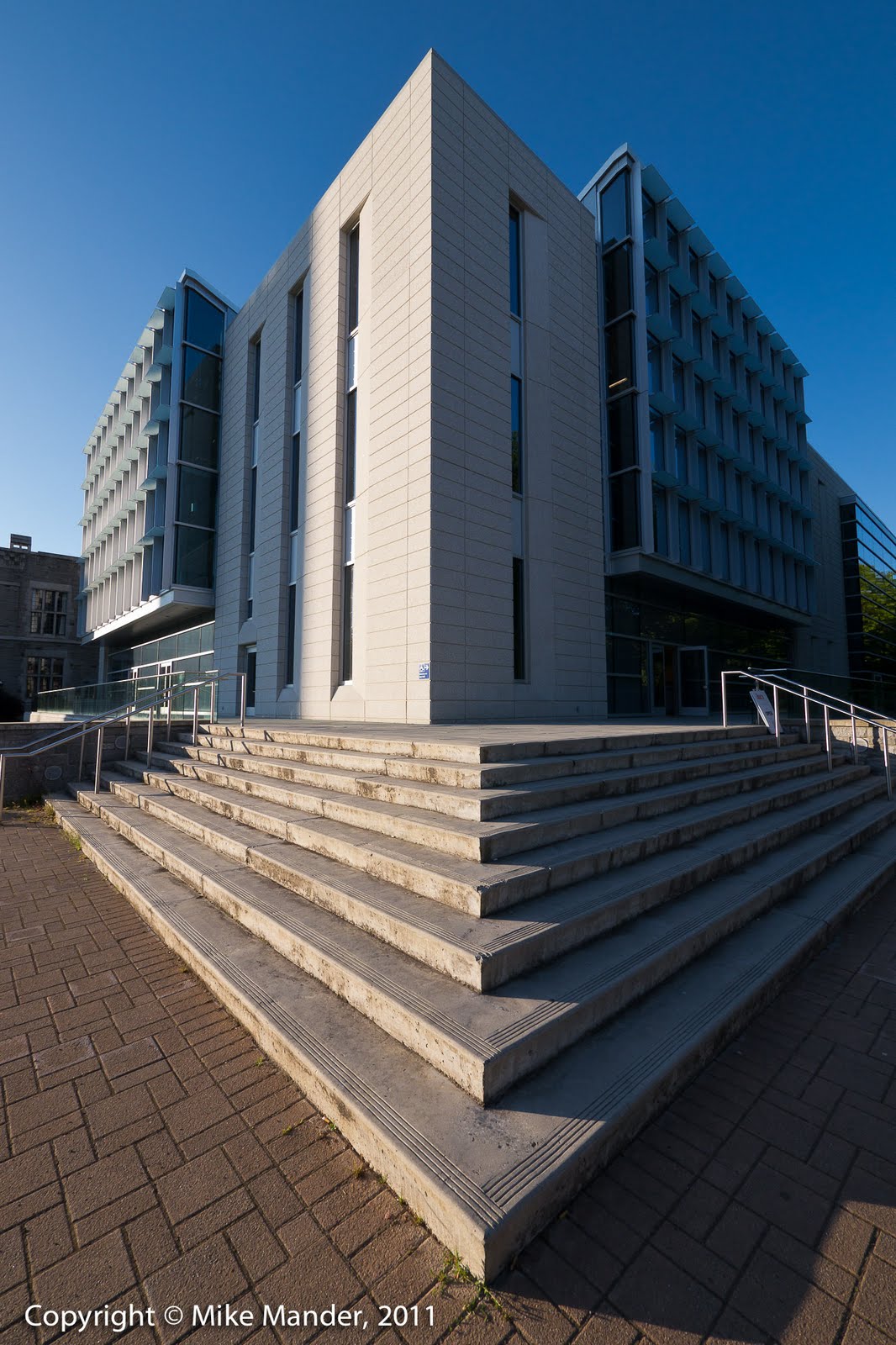 Mike Mander's Photo & Imaging Blog: Panasonic GH2: Review