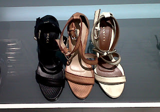 shoppe boutique: 1. VINCCI SHOES