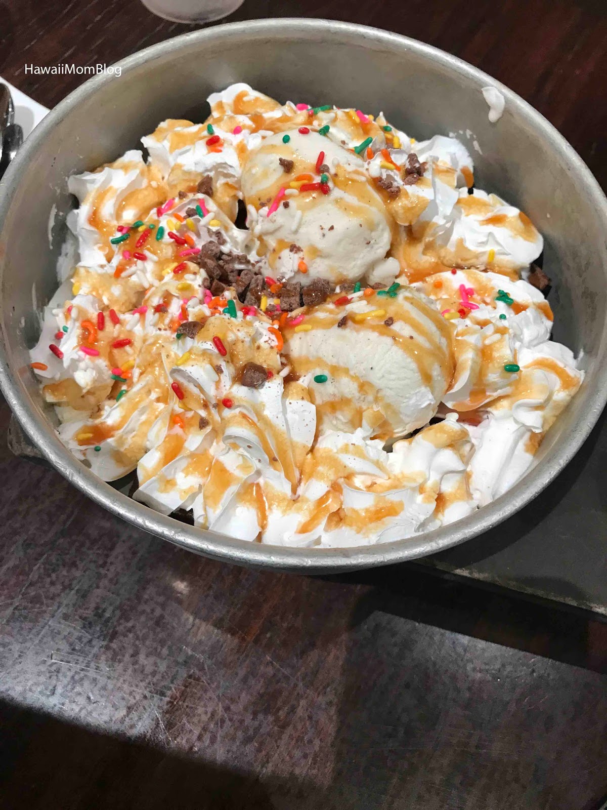 Hawaii Mom Blog: Max Brenner Chocolate Bar & Restaurant