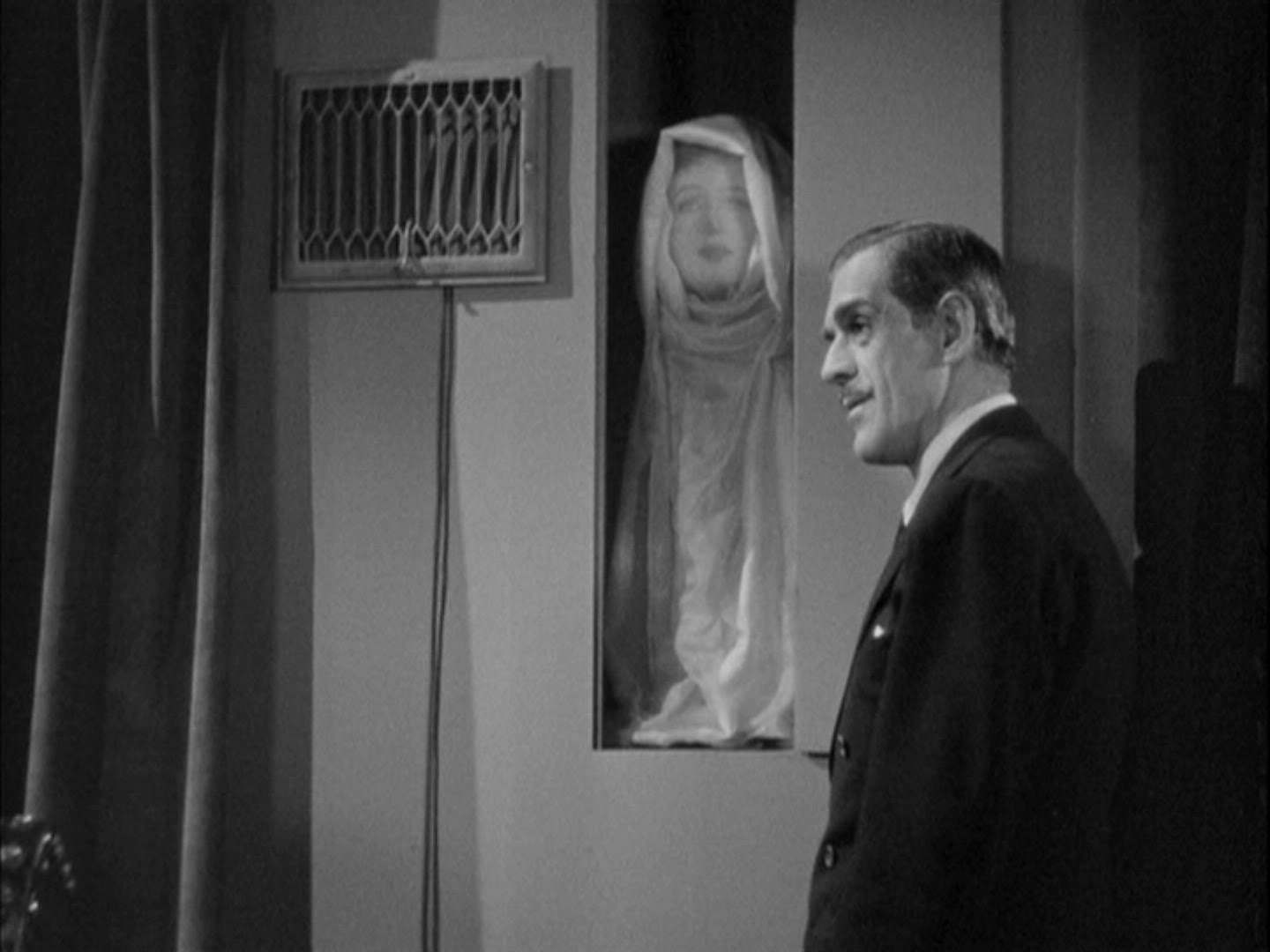 13: THE DEVIL COMMANDS - "The Iron Hand Of Horror" (1941)