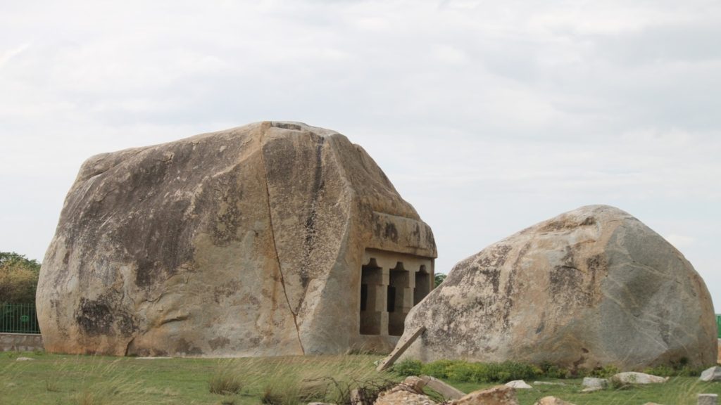 Tamilnadu Tourism: Mahendravadi Rock Cut Cave Temple, Vellore