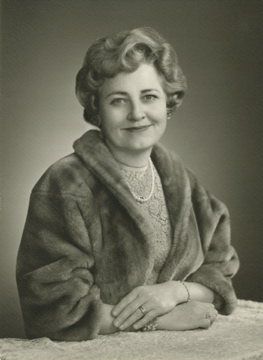 GatheringGardiners: Anita Evelyn Cottle Bachman 1915 - 2000