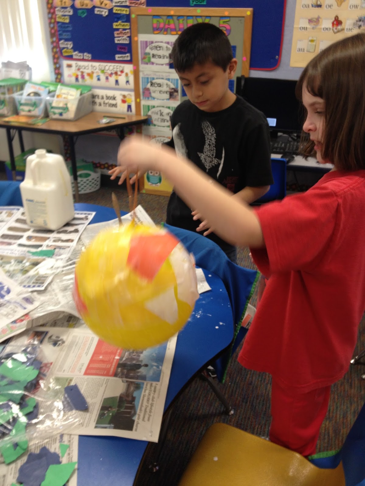 Fantabulous First Grade Fun : Paper Mache Planets