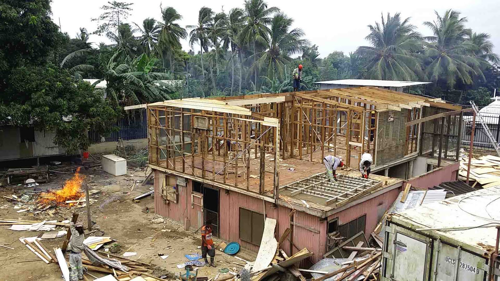 Pinoy In Papua New Guinea: Improving Things at Daru Island