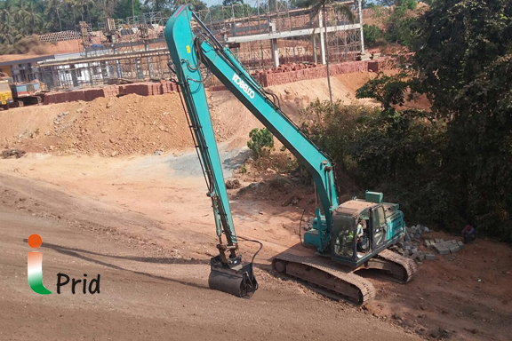 Slope Vibratory Compactor: I-PRID Slope Vibratory Compactor Innovative