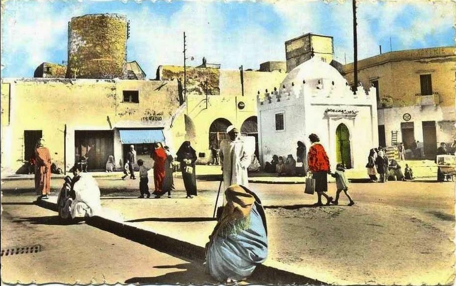 safi : safi - maroc : l'ancien médina et le marabout sidi boudhab