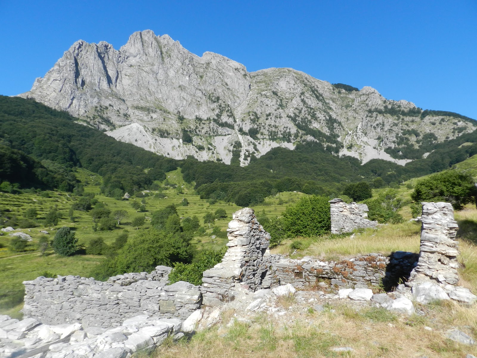 Daniele Saisi Blog: Anello della Tambura da Campocatino