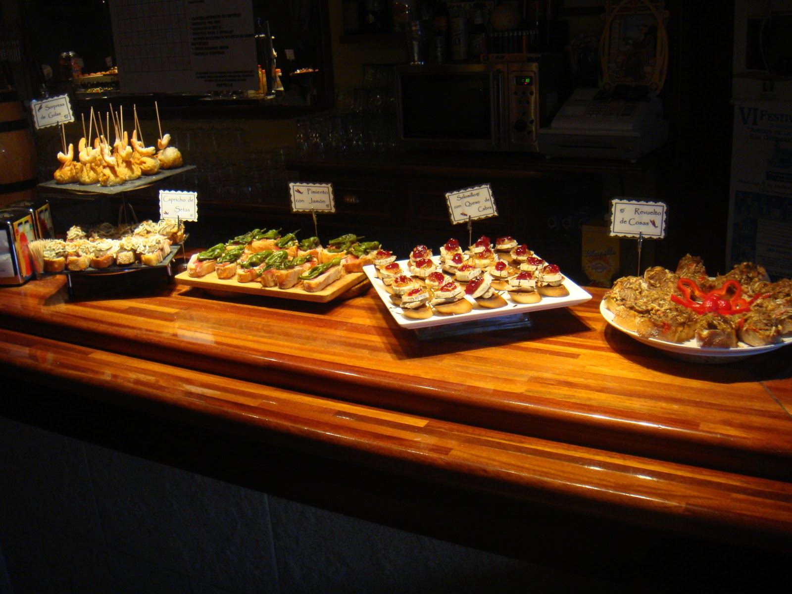 IR DE TAPEO: LAS BARRAS DE TAPEO. MUSEOS GASTRONÓMICOS