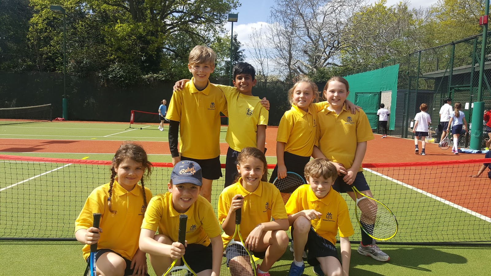 Upminster Junior School: 2016