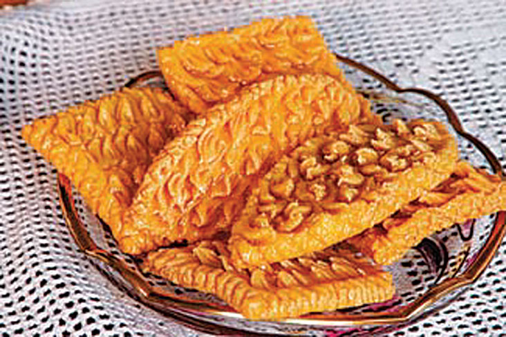 Ghurnayoman Ghora-Fera:::...: Bangladeshi Pitha - Traditional cake of ...