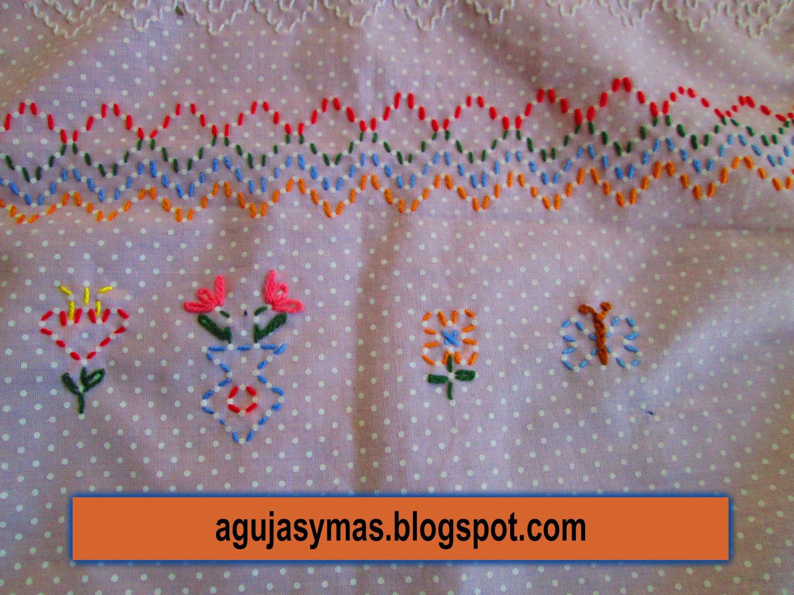 Agujas y Mas....: Bordados en telas de puntos o lunares