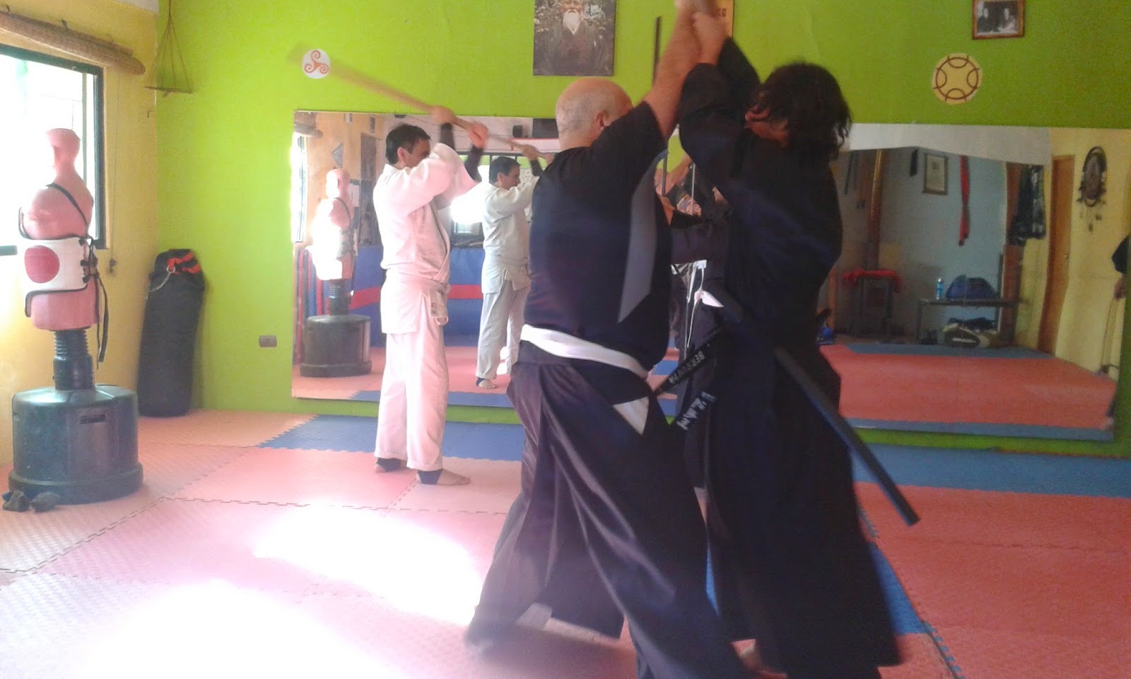 ESPADA SAMURAI: Clases en "Samurai Kumdo kwan", practica de técnicas de ...