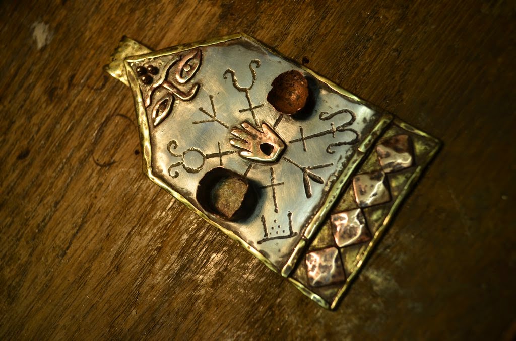 The Hermitage: Amulet