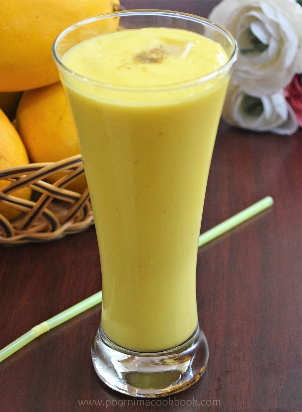 Poornima's Cook Book: Mango lassi - Summer Special!