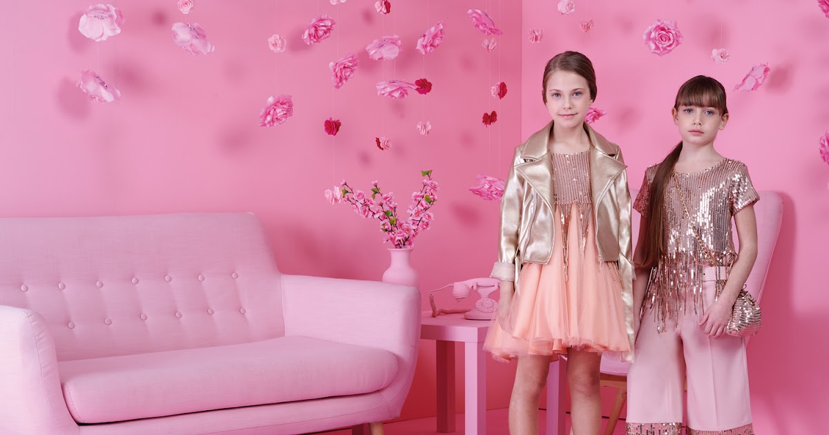 Abito da cerimonia per bambine: come scegliere il vestito