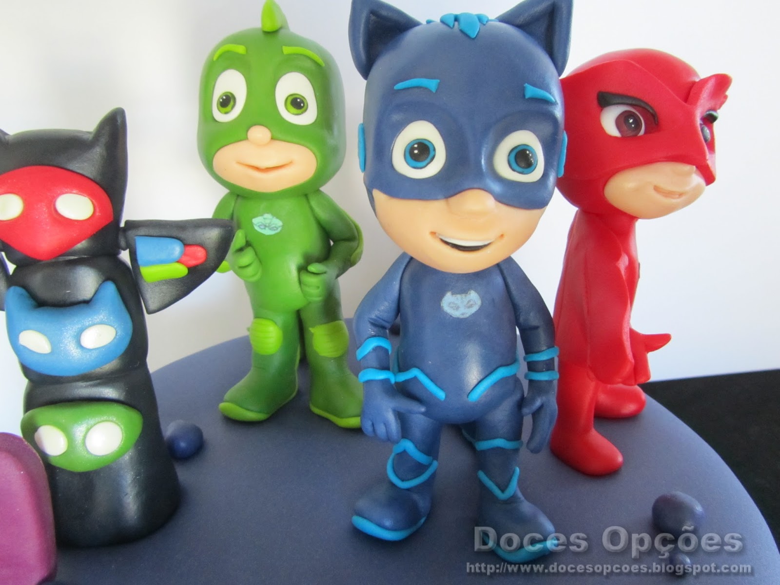 Doces Opções: Bolo de aniversário PJ Masks