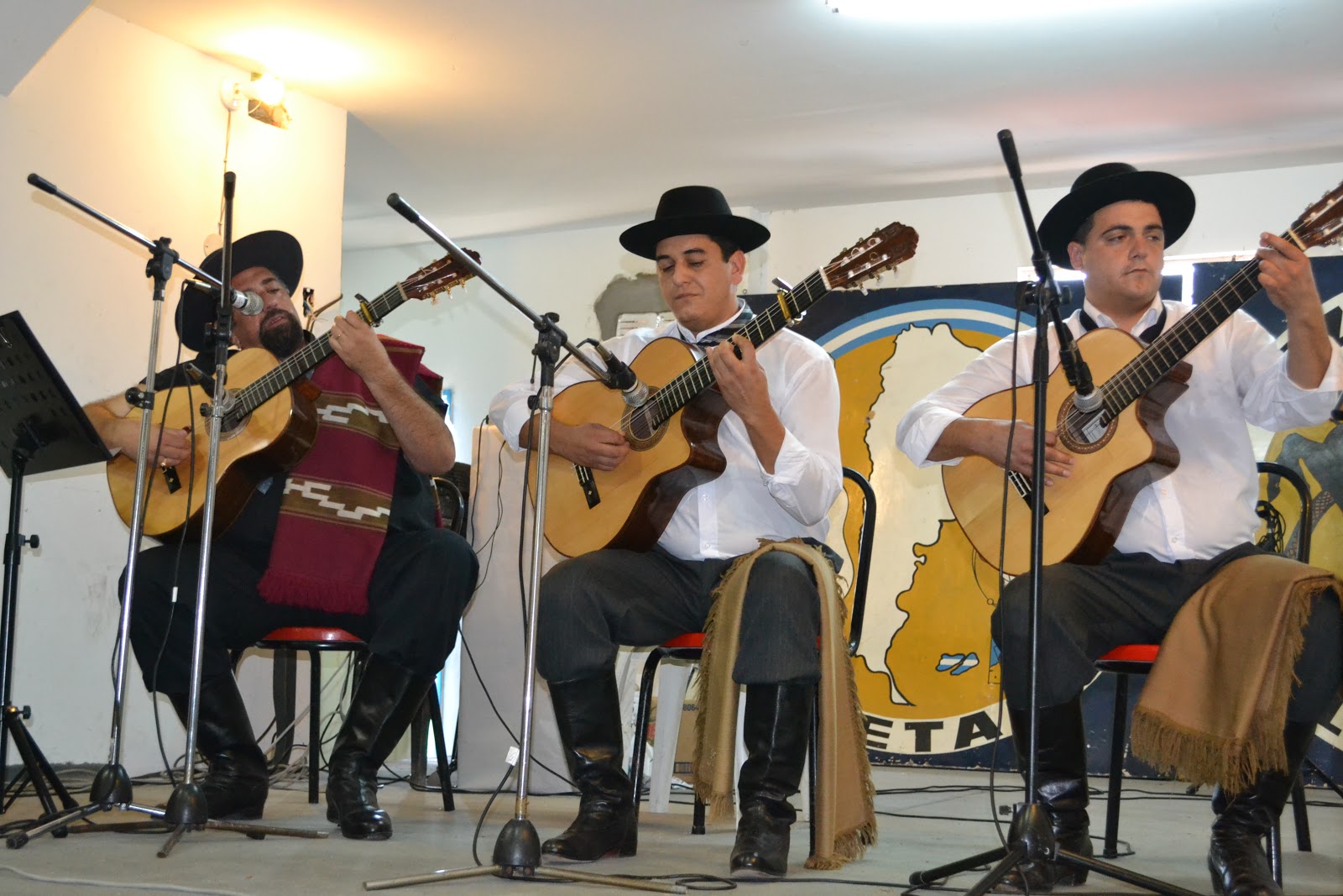 SONIDOS DE MI ARGENTINA: El canto surero de Marcelo Miraglia