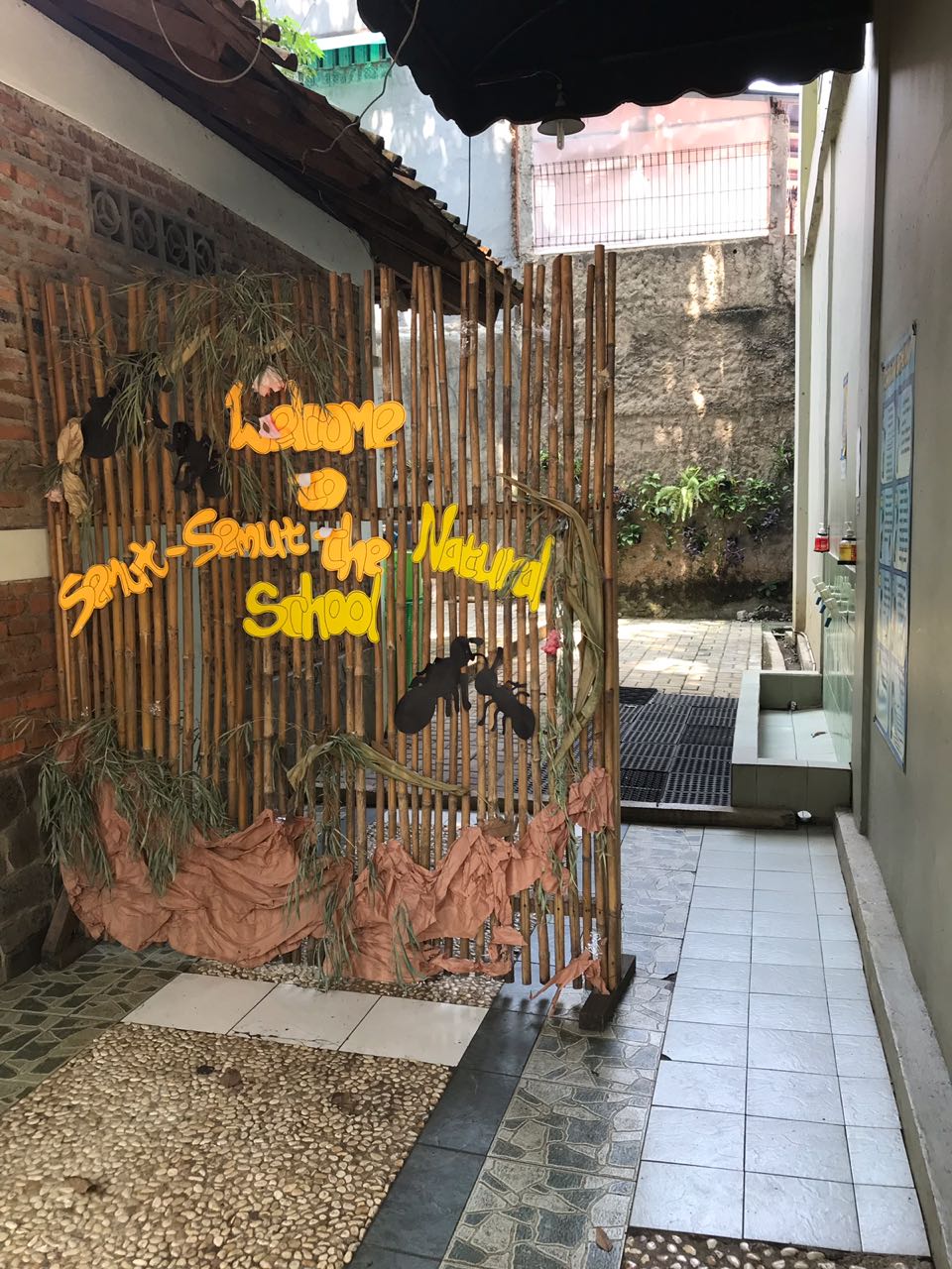 Review Sekolah Semut-Semut Natural School, Depok