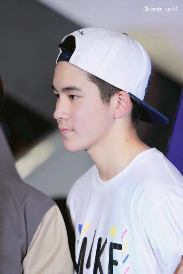 Biodata dan Fakta Beam Boonyakorn Ratanaumnuayshai | BL Inspired