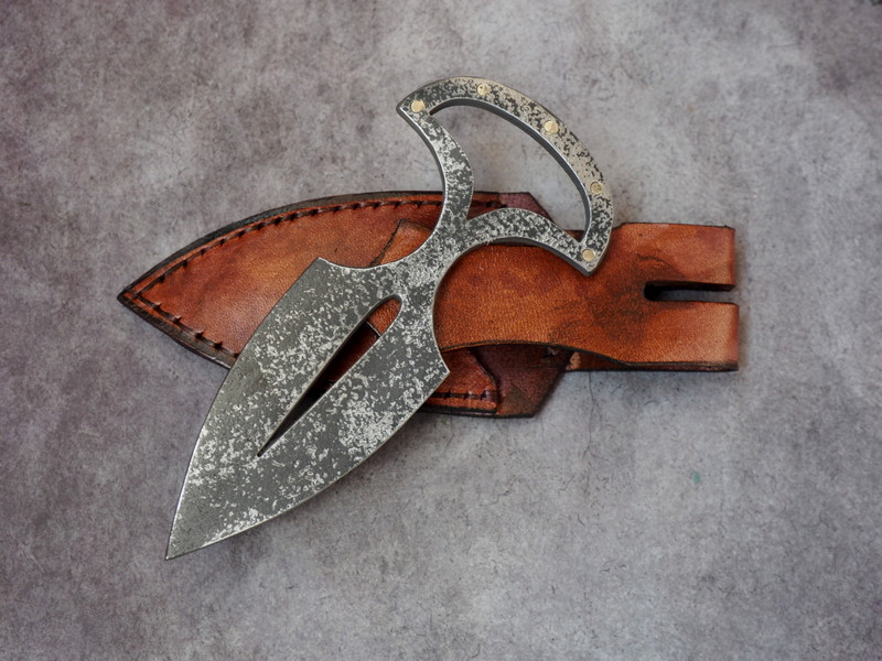 Push daggers | BladeForums.com