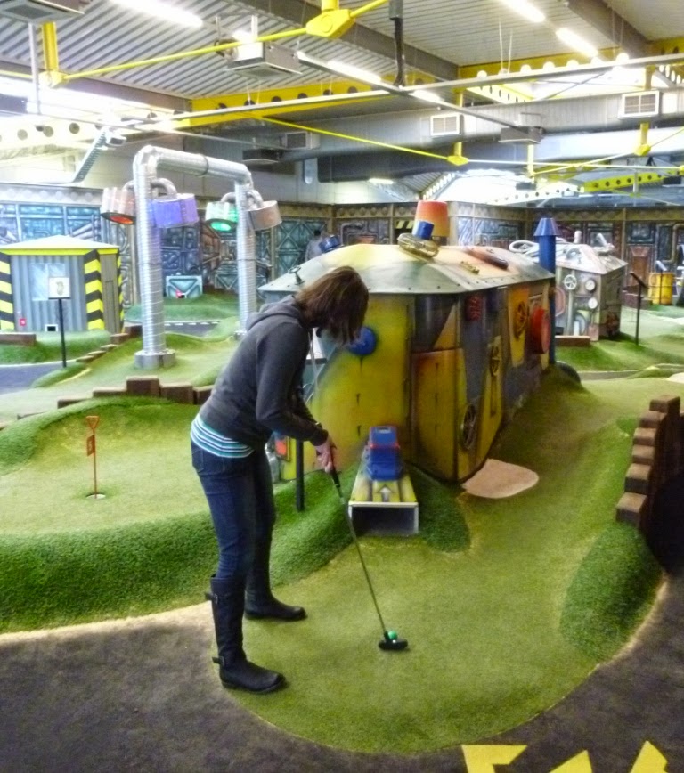 The Ham and Egger Files: Indoor Adventure Mini Golf in Swindon