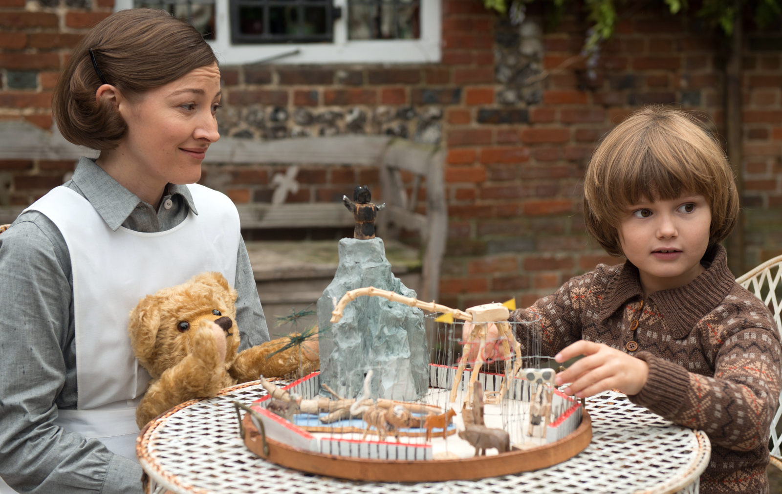 TimeLineAlex: Goodbye Christopher Robin