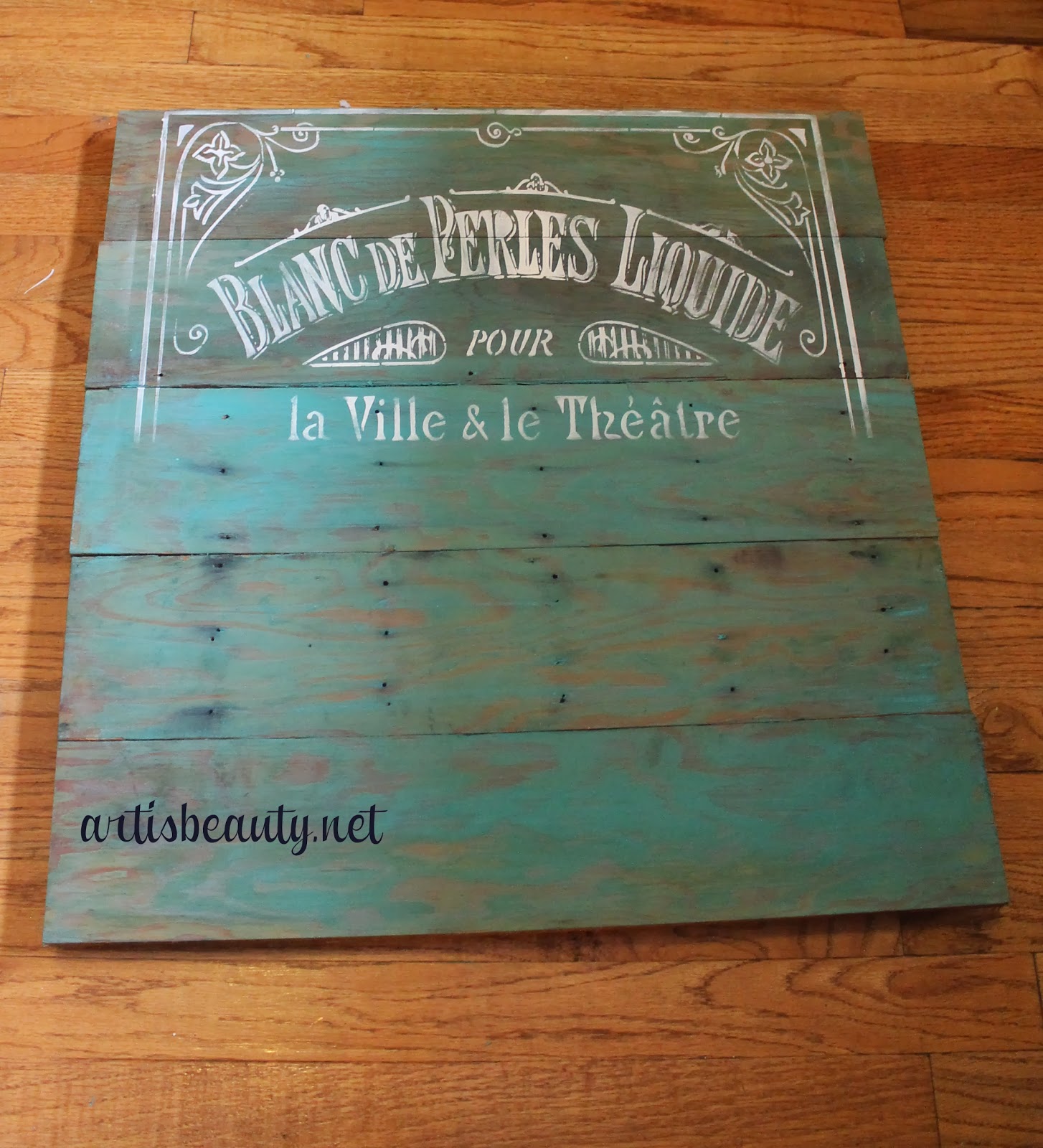 ART IS BEAUTY: Beautiful French Pallet Art