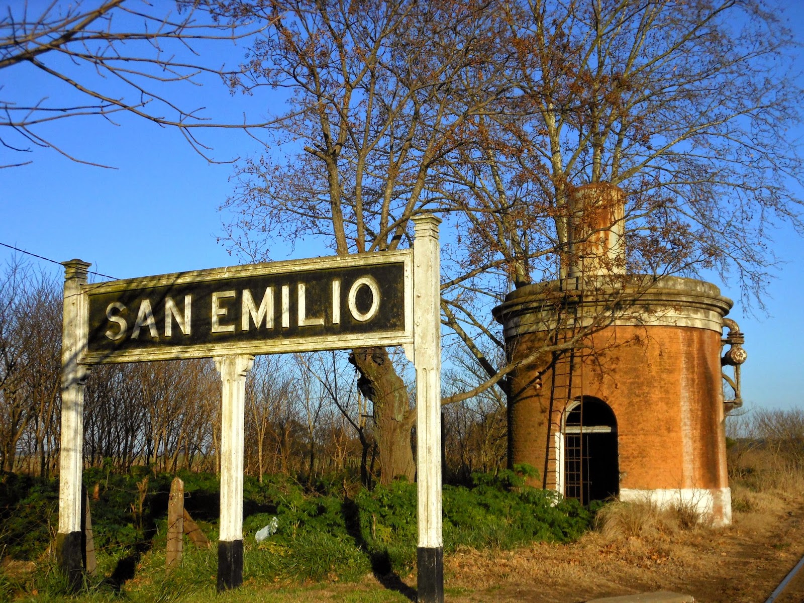 CAMINANDO LA PAMPA: San Emilio, Buenos Aires, Argentina